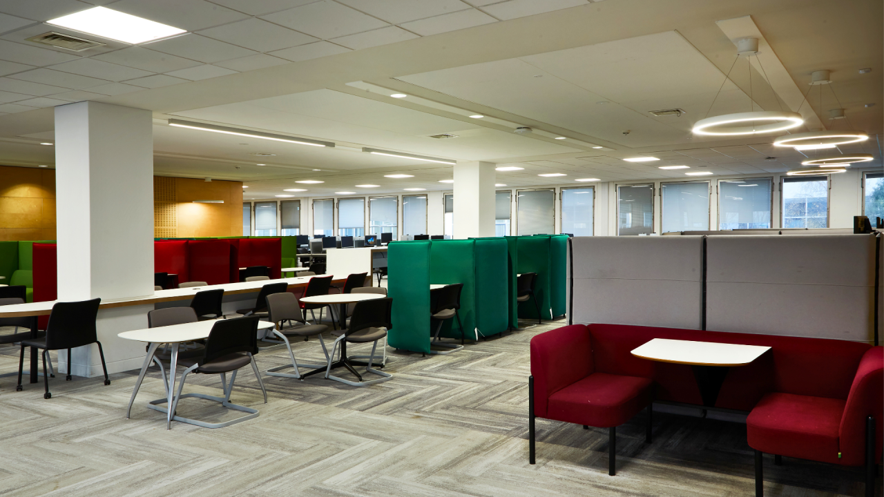 University of Warwick library adopts smart lighting - Fagerhult